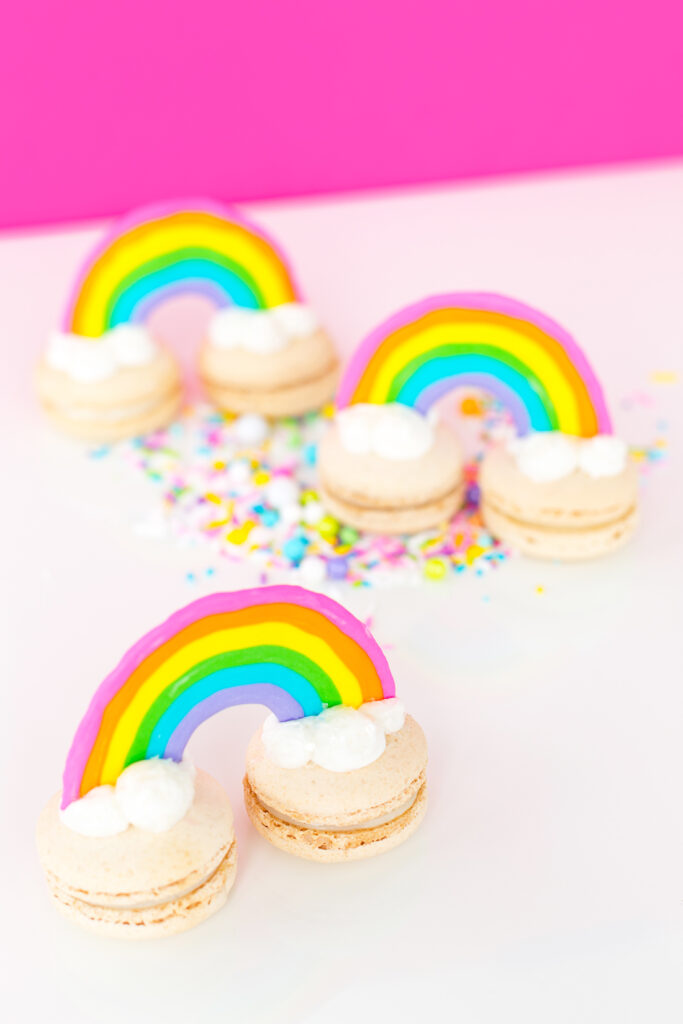 Dessert Hack! Rainbow Macarons – Aww Sam
